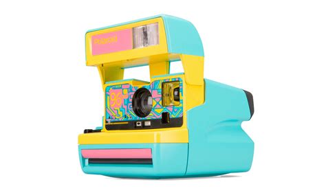 Ode To The ‘90s The Polaroid 96 Jones Road