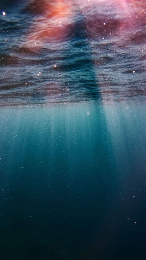 Download Ipod Touch Pink Sunlight Shining Water Wallpaper