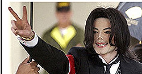 마이클 잭슨 재판 팬들 축제의 장