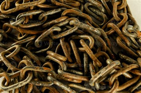 A Pile Of Old Rusty Chain Links 35671784 Stock Photo At Vecteezy