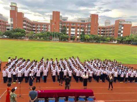 广铁一中校服排名第15页大山谷图库