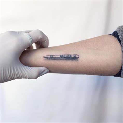 O2 Tattoo Crayon 2019 크레용 아티스트인 Sravya Attaluri에게 To