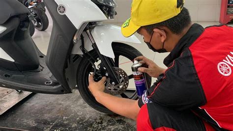 Merawat Rem Cakram Sepeda Motor Saat Musim Hujan Berita Otosia Com