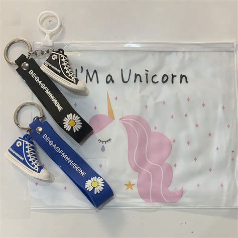 ⭐️ خرید اینترنتی جاکلیدی دخترانه مدل کفش آل آستار 1403 فروشگاه