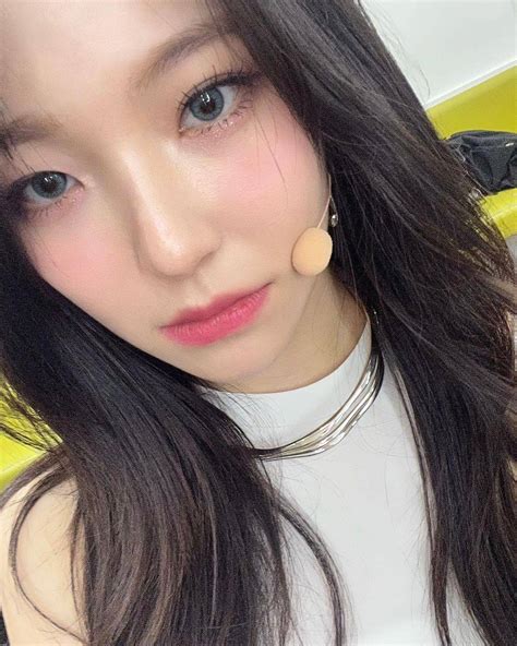 오늘자 프로미스나인 백지헌 인스타그램  인스티즈 Instiz 이슈 카테고리