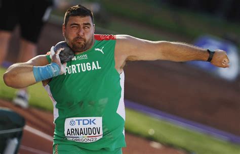 Tsanko Arnaudov O Melhor Português No Meeting De Genève 5º No Peso