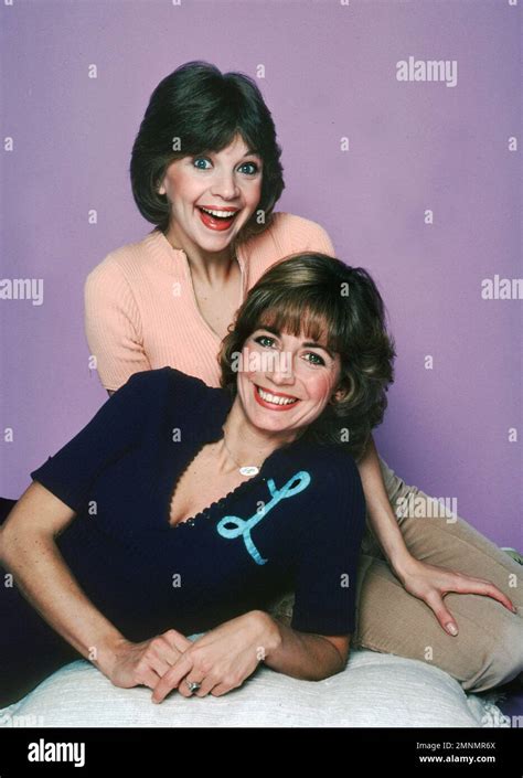 Penny Marshall Cindy Williams Laverne And Shirley Circa 1978 Credit