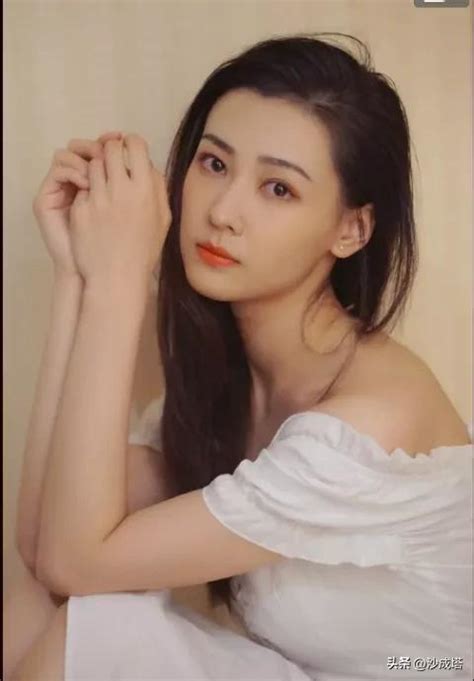 Sexy And Charming Ding Xiaoying INEWS