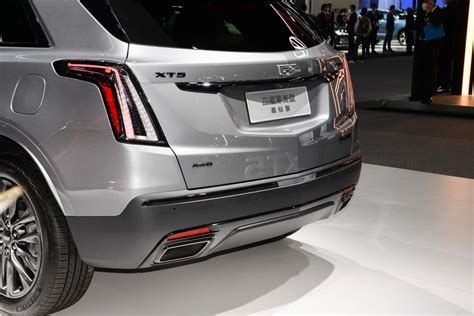 【凯迪拉克xt5轻混 2 0t 四驱尊贵型黑钻版图片 汽车图片大全】 易车