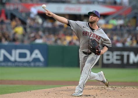 Reports Rangers Obtain Rhp Merrill Kelly From D Backs Reuters