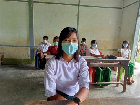 အမ်းမြို့နယ်၌ ကိုဗစ် ၁၉ ရောဂါ ကာကွယ်ဆေး ပထမအကြိမ် ထိုးနှံသော ကျောင်းသား