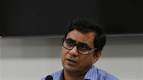 Water Tankers To Be Watched By Election Staffers In Ktaka Ceo Manoj Kumar Meena