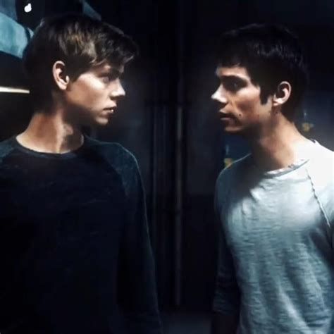 Newt And Thomas Maze Runner Movie Maze Runner Funny Maze Runner Trilogy
