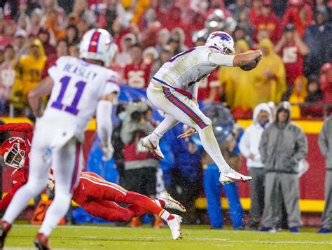 Bills Mobile Josh Allen QB The Quarterback Has Passed For 1 723 Yards And 15 Touchdowns He