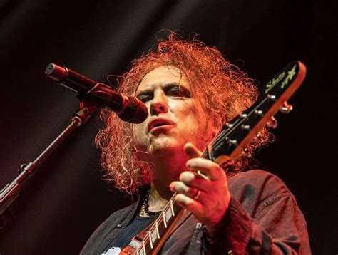 Robert Smith Says The Cure Has Two Albums On Deck X1075 Las Vegas