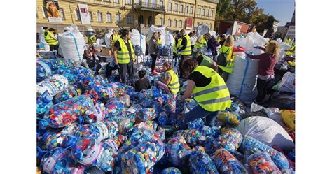 „Капачки за бъдеще“ Финал на есенната кампания за детска линейка
