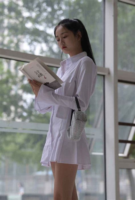 精选街拍作品 NO 1340 一始街拍作品 清纯女孩 283P 309MB 用美写真网