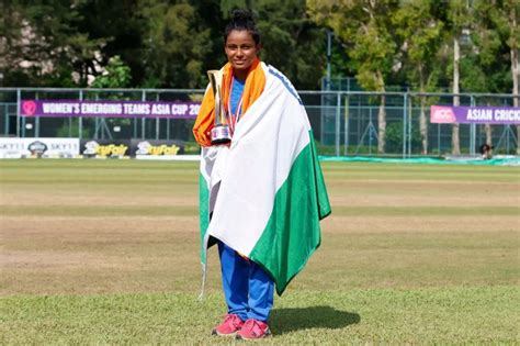 Who Is Uma Chetry Heres All You Need To Know About Up Warriorzs New