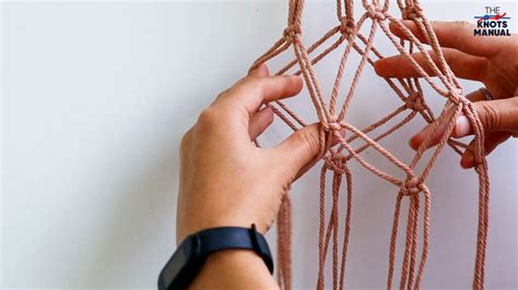 Macrame Plant Pot Hanger Free DIY Pattern For Beginners