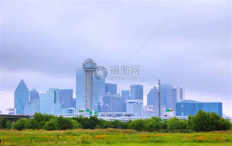 早晨达拉斯市中心的概述高清图片下载 正版图片502761637 摄图网