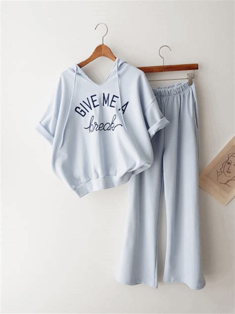 리케마켓 유니크꾸안꾸 Give Me 자수 레터링 브이넥 반팔 후드티셔츠 후드맨투맨 밴딩 일자바지 와이드팬츠 투피스 봄 여름