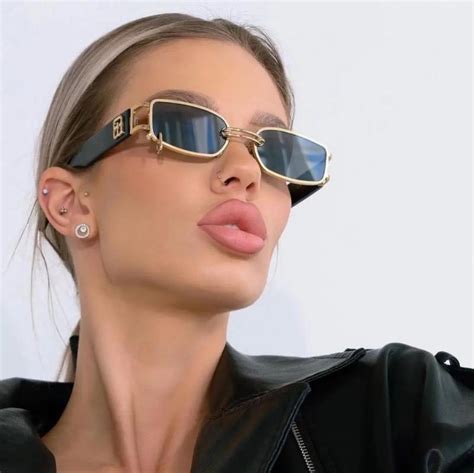 Сонцезахисні окуляри — ціна 299 грн у каталозі Сонцезахисні окуляри Купити аксесуари за