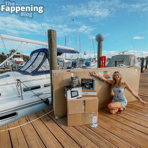 Taylor Francis Sailingdoodles Taylorfrancis Nude Leaks Photo 1