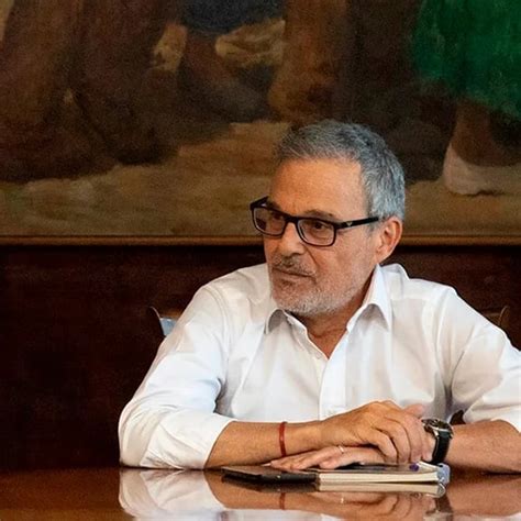 Los Empleados Públicos De La Provincia De Buenos Aires Deberán Regresar