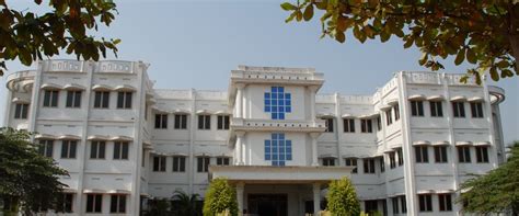 Sasi Institute Of Technology Engineering Photos Pictures For Sasi