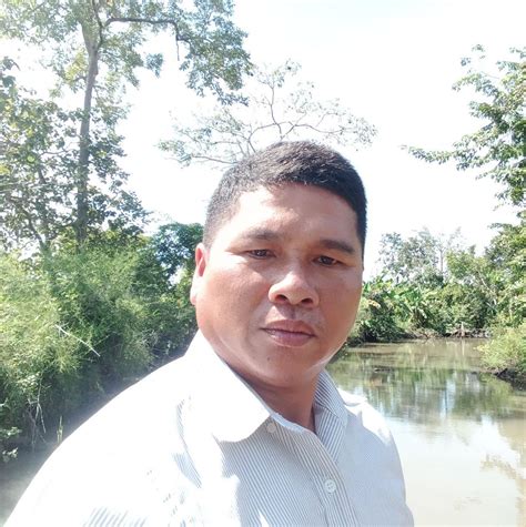 លោកឧត្ដមសេនីយ៍ទោ ហួត សុធី ស្នងការនគរបាលខេត្ត អញ្ជើញបន្តដឹកនាំកិច្ចប្រជុំជំរុញការផ្សព្វផ្សាយ