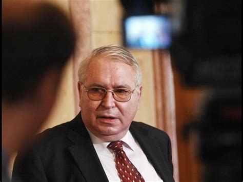 Прокажени ли са депутатите агенти пита БСП в съда