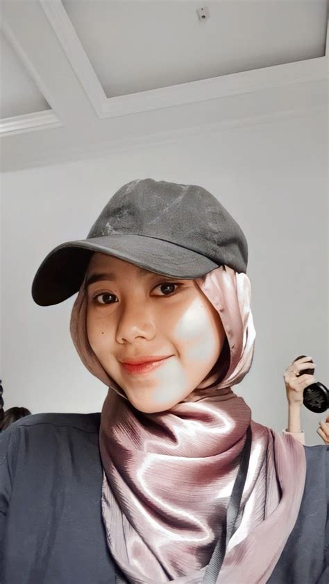 Hijab Bertopi Topi Hijab