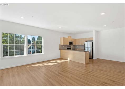 701 Molalla Ave Oregon City Or 97045 Redfin
