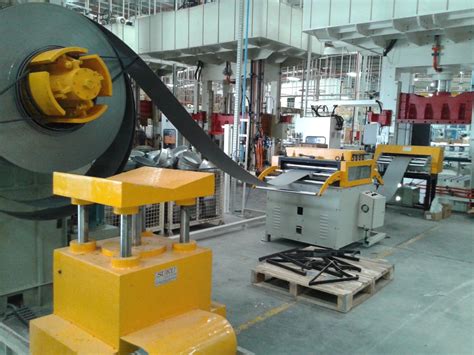 Coil Loading Car Production Capacity Upto 30tons At 150000 Piece In Greater Noida