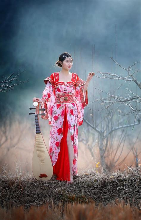 有著民族氣息的古韻藝術美女古裝美 每日頭條