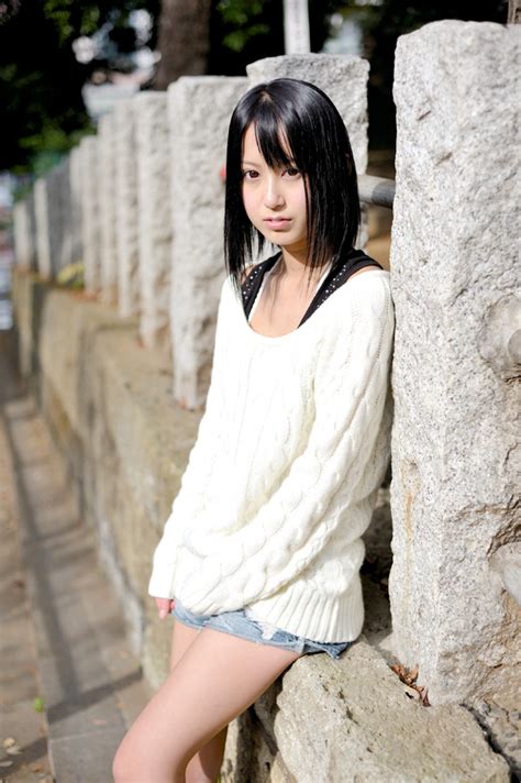 Listing Of Idol Essentials Promotion Image Aile 1