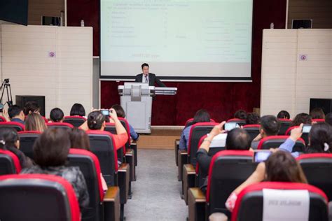 Бага суурь бүрэн дунд боловсролын цөм хөтөлбөрийн Үндэсний хэлэлцүүлэг эхэллээ