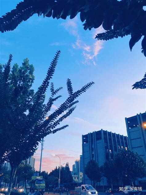 下班回家路上看到了那些风景？ 知乎