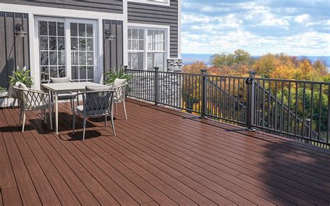 Deckorators Railing