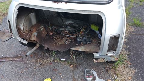 Tackling This Small Rust Issue On A Classic Mini Rprojectcar