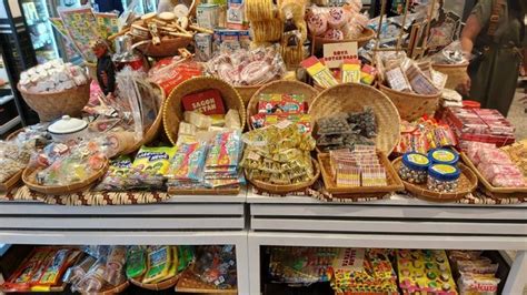 8 Jajanan Sd Jadul Masih Ingat Permen Pendekar Biru Atau Jagoan Neon