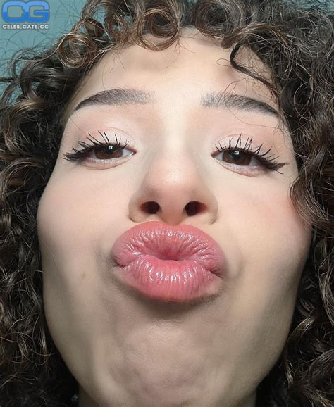 Pokimane Nude Hot Leaked Pics Naked Uncensored