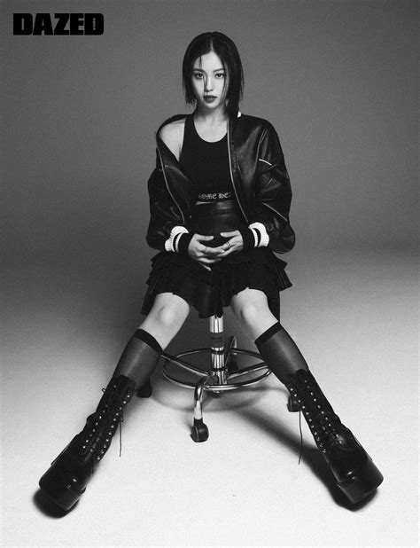 Dazed Korea 데이즈드 코리아