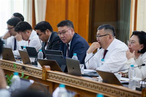 Засгийн газрын 2024 2028 оны үйл ажиллагааны хөтөлбөрийн төслийг УИХ д өргөн мэдүүлэхээр тогтов