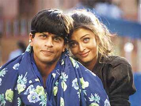 15 Flashback Pictures Of Shahrukh Khan And Aishwarya Rai From The Movie