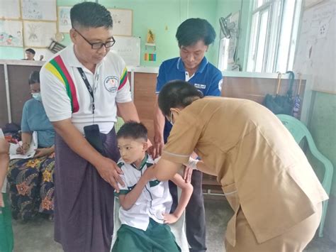 ဒေါပုံမြို့နယ်၌ ကျောင်းသား၊ ကျောင်းသူများအား ကိုဗစ် ၁၉ ရောဂါ ကာကွယ်ဆေး