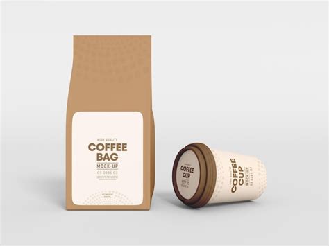 커피 컵과 종이 봉투 모형을 빼앗아 무료 Psd 파일