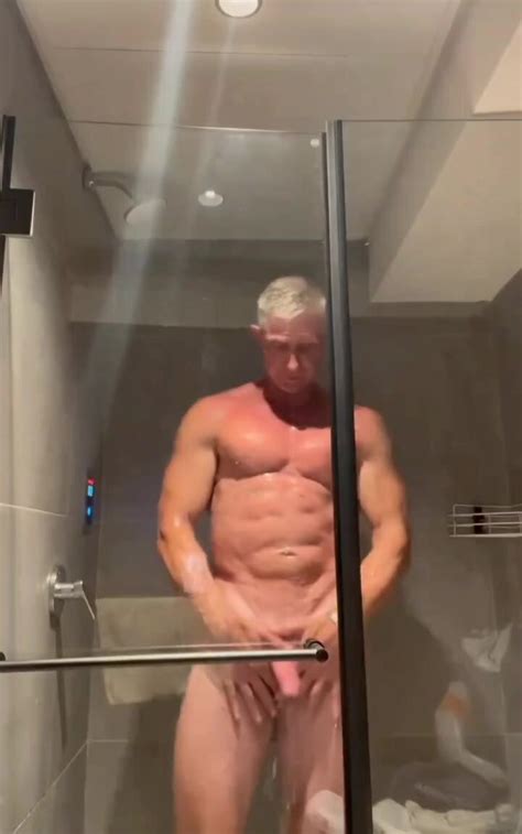 Muscle Mature Shower Thisvid Com