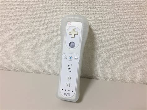 Wii本体で遊ぶのに必要なものは？リモコンの種類・違いは？ れとろとろ ゲームブログ