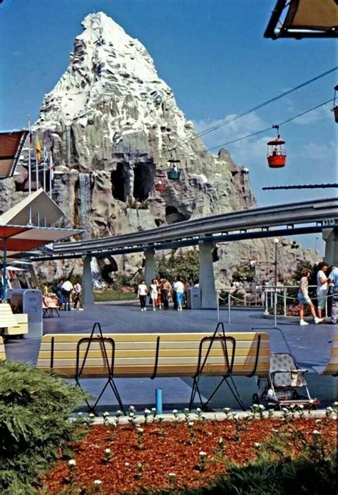 1960s Disneyland World Disneyland History Disney Rides